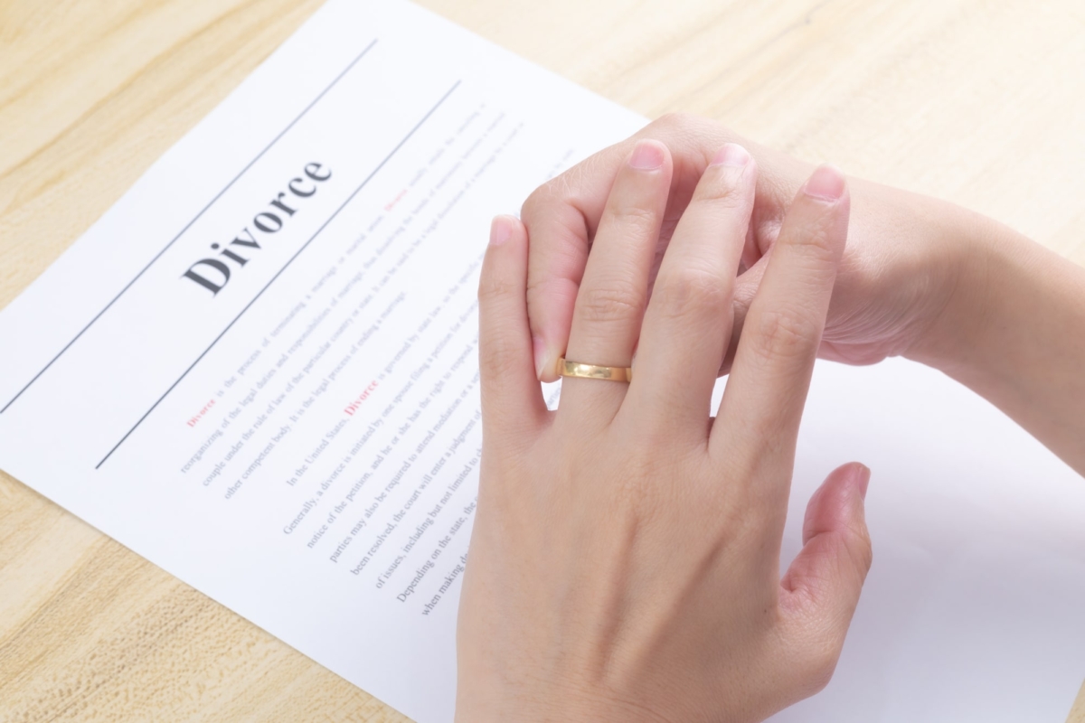 Divorce timelines in England & Wales - what to expect